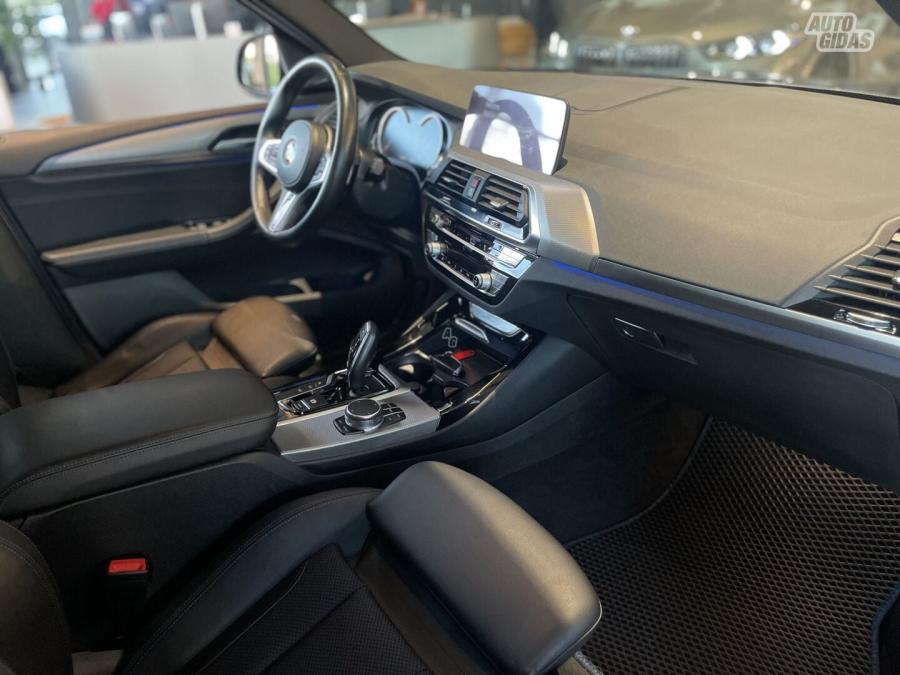Blue BMW X3 2017 in Vilnius, with an engine capacity of 3.00 L and mileage of 192 thousand km for 26991 €, photo 14 on AUTOMOTO.COM.LV