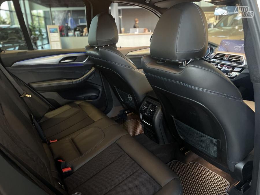 Blue BMW X3 2017 in Vilnius, with an engine capacity of 3.00 L and mileage of 192 thousand km for 26991 €, photo 16 on AUTOMOTO.COM.LV