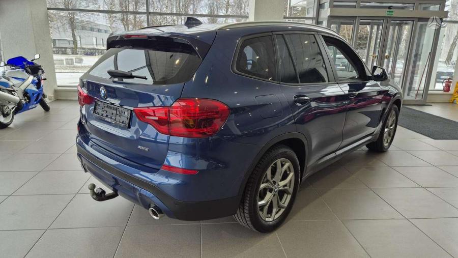 Blue BMW X3 2018 in Marijampole, with an engine capacity of 2.00 L and mileage of 140 thousand km for 25999 €, photo 6 on AUTOMOTO.COM.LV