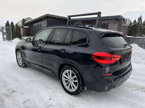 Blue BMW X3 2018 in Utena, with an engine capacity of 2.00 L and mileage of 220 thousand km for 22250 €, photo 8 on AUTOMOTO.COM.LV