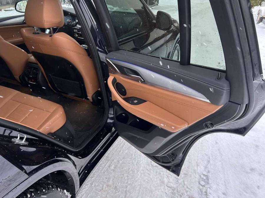 Zils BMW X3 2018 Utena, ar dzinēja tilpumu 2.00 L un nobraukumu 220 tūkst. km par 22250 €, foto 24 vietnē AUTOMOTO.COM.LV