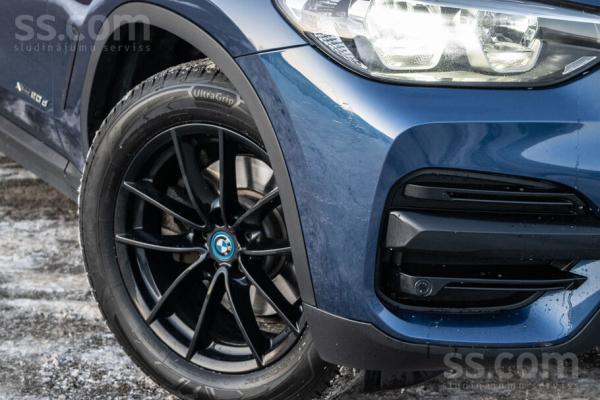 Zils BMW X3 2018 Rīga, ar dzinēja tilpumu 2.00 L un nobraukumu 240 tūkst. km par 23000 €, foto 3 vietnē AUTOMOTO.COM.LV