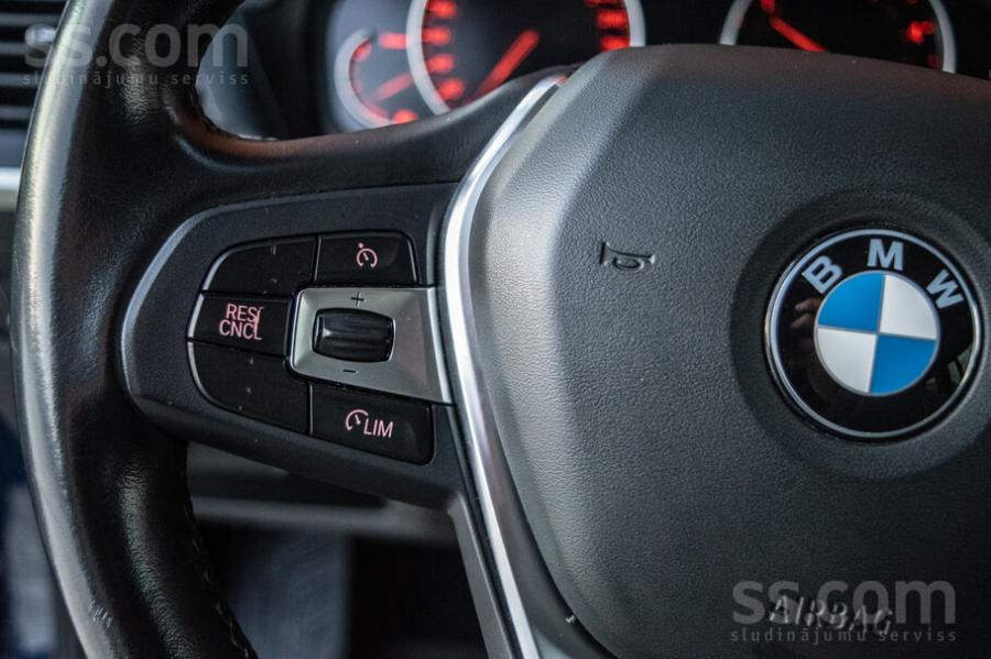 Blue BMW X3 2018 in Riga, with an engine capacity of 2.00 L and mileage of 240 thousand km for 23000 €, photo 23 on AUTOMOTO.COM.LV