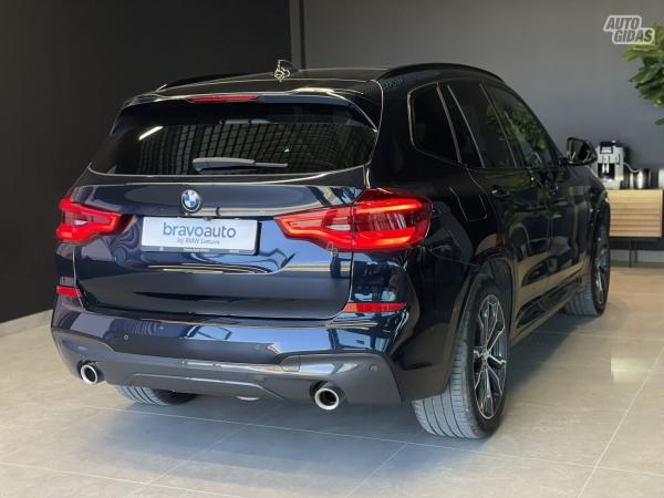 Blue BMW X3 2018 in Klaipeda, with an engine capacity of 2.00 L and mileage of 198 thousand km for 26661 €, photo 4 on AUTOMOTO.COM.LV