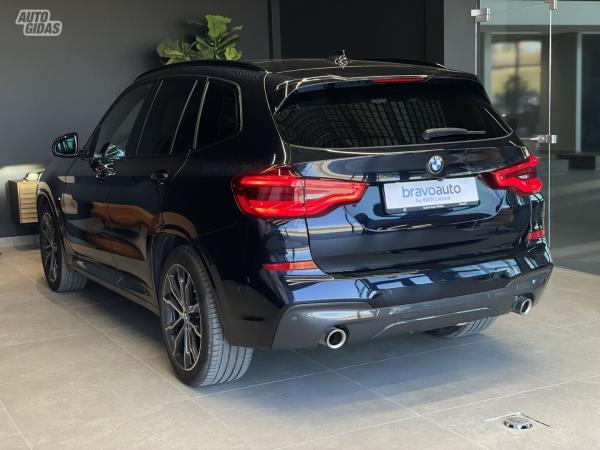 Blue BMW X3 2018 in Klaipeda, with an engine capacity of 2.00 L and mileage of 198 thousand km for 26661 €, photo 6 on AUTOMOTO.COM.LV