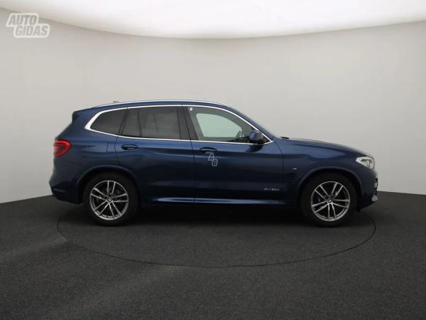 Blue BMW X3 2018 in Vilnius, with an engine capacity of 3.00 L and mileage of 242 thousand km for 24999 €, photo 9 on AUTOMOTO.COM.LV
