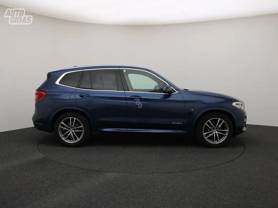 Blue BMW X3 2018 in Vilnius, with an engine capacity of 3.00 L and mileage of 242 thousand km for 24999 €, photo 10 on AUTOMOTO.COM.LV