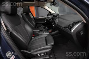 Blue BMW X3 2018 in Jelgava, with an engine capacity of 2.00 L and mileage of 0 thousand km for 19950 €, photo 9 on AUTOMOTO.COM.LV