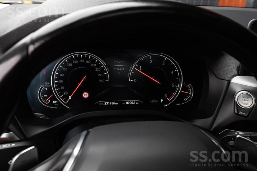 Blue BMW X3 2018 in Jelgava, with an engine capacity of 2.00 L and mileage of 0 thousand km for 19950 €, photo 29 on AUTOMOTO.COM.LV