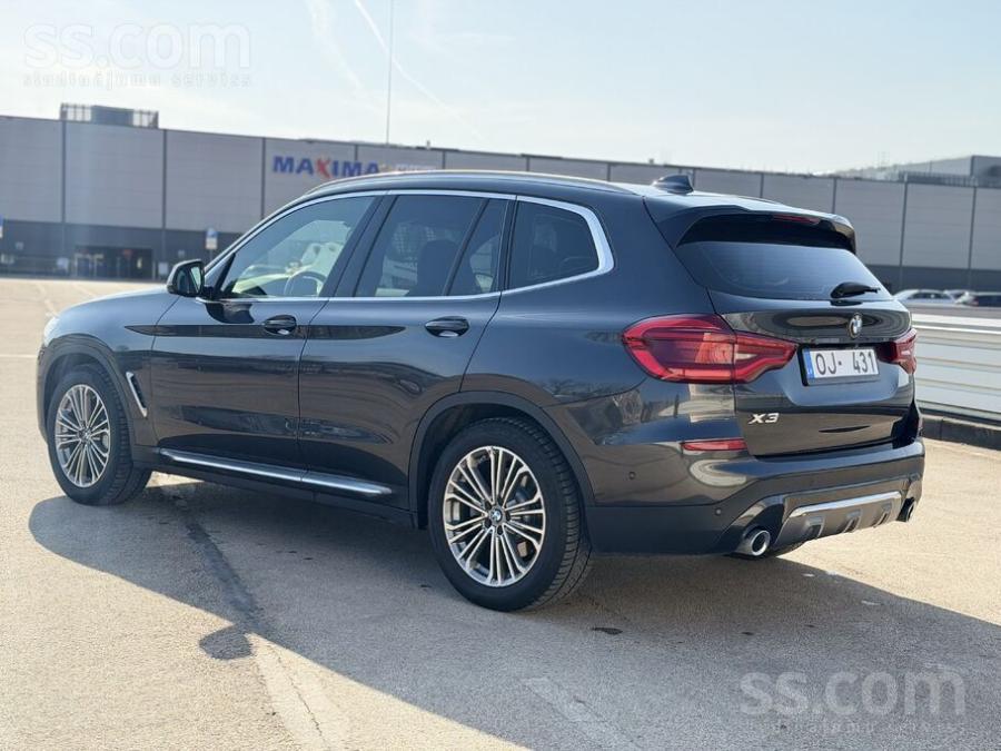 Blue BMW X3 2018 in Riga, with an engine capacity of 2.00 L and mileage of 205 thousand km for 21800 €, photo 9 on AUTOMOTO.COM.LV