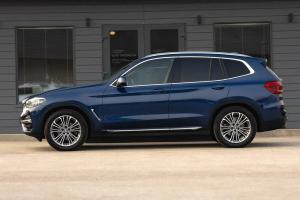Blue BMW X3 2018 in Jelgava, with an engine capacity of 2.00 L and mileage of 230 thousand km for 23450 €, photo 7 on AUTOMOTO.COM.LV