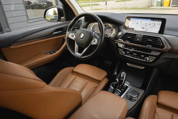Blue BMW X3 2018 in Jelgava, with an engine capacity of 2.00 L and mileage of 230 thousand km for 23450 €, photo 8 on AUTOMOTO.COM.LV