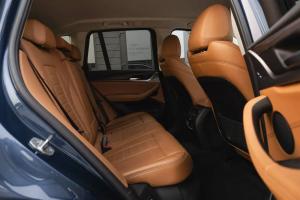 Blue BMW X3 2018 in Jelgava, with an engine capacity of 2.00 L and mileage of 230 thousand km for 23450 €, photo 11 on AUTOMOTO.COM.LV