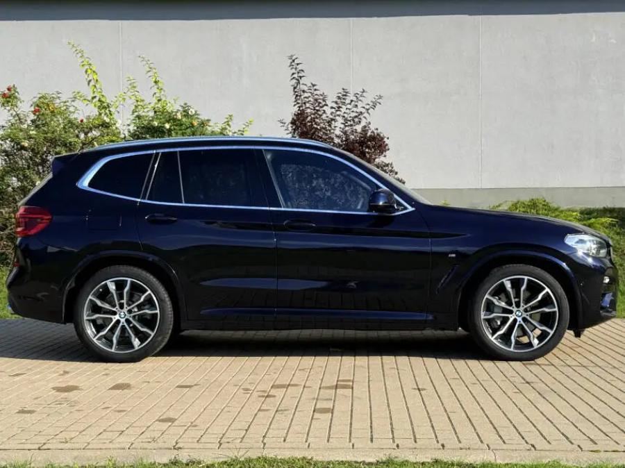 Blue BMW X3 2018 in Riga, with an engine capacity of 2.00 L and mileage of 189 thousand km for 24900 €, photo 6 on AUTOMOTO.COM.LV