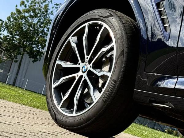 Blue BMW X3 2018 in Riga, with an engine capacity of 2.00 L and mileage of 189 thousand km for 24900 €, photo 9 on AUTOMOTO.COM.LV