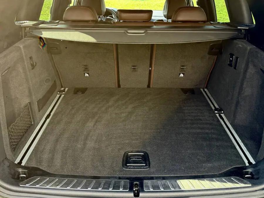Blue BMW X3 2018 in Riga, with an engine capacity of 2.00 L and mileage of 189 thousand km for 24900 €, photo 23 on AUTOMOTO.COM.LV