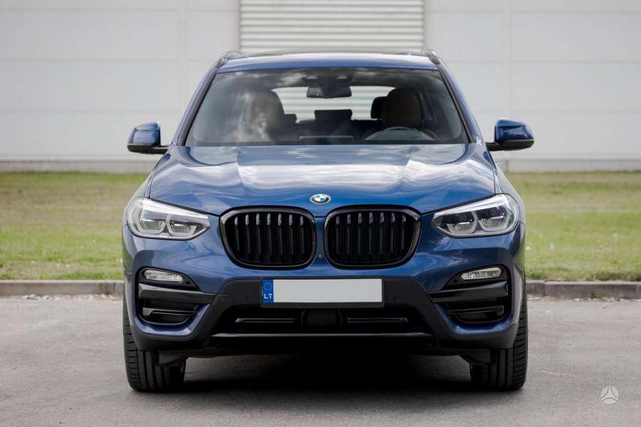 Blue BMW X3 2018 in Vilnius, with an engine capacity of 2.00 L and mileage of 170 thousand km for 23000 €, photo 3 on AUTOMOTO.COM.LV