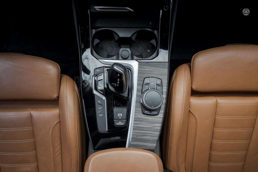 Blue BMW X3 2018 in Vilnius, with an engine capacity of 2.00 L and mileage of 170 thousand km for 23000 €, photo 21 on AUTOMOTO.COM.LV
