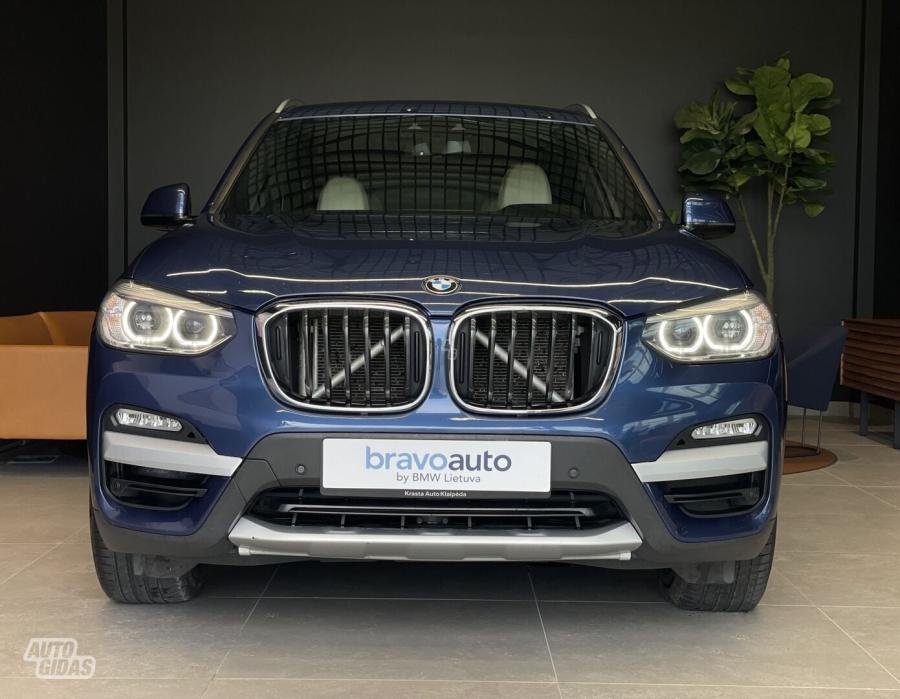 Blue BMW X3 2018 in Klaipeda, with an engine capacity of 2.00 L and mileage of 170 thousand km for 22551 €, photo 3 on AUTOMOTO.COM.LV