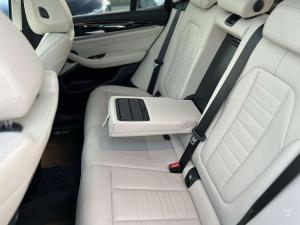 Zils BMW X3 2018 Kauņa, ar dzinēja tilpumu 2.99 L un nobraukumu 399 tūkst. km par 17999 €, foto 41 vietnē AUTOMOTO.COM.LV