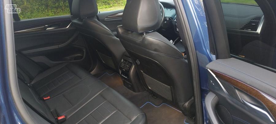 Blue BMW X3 2018 in Kaunas, with an engine capacity of 3.00 L and mileage of 250 thousand km for 24700 €, photo 10 on AUTOMOTO.COM.LV