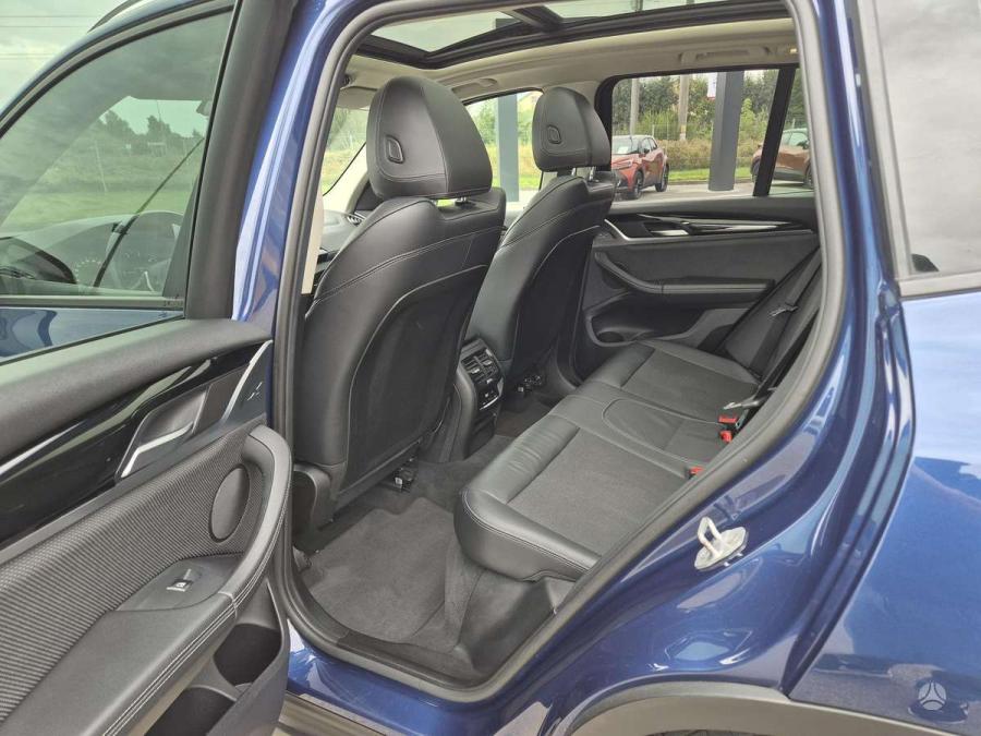Zils BMW X3 2018 Panevēža, ar dzinēja tilpumu 2.00 L un nobraukumu 216 tūkst. km par 19300 €, foto 13 vietnē AUTOMOTO.COM.LV