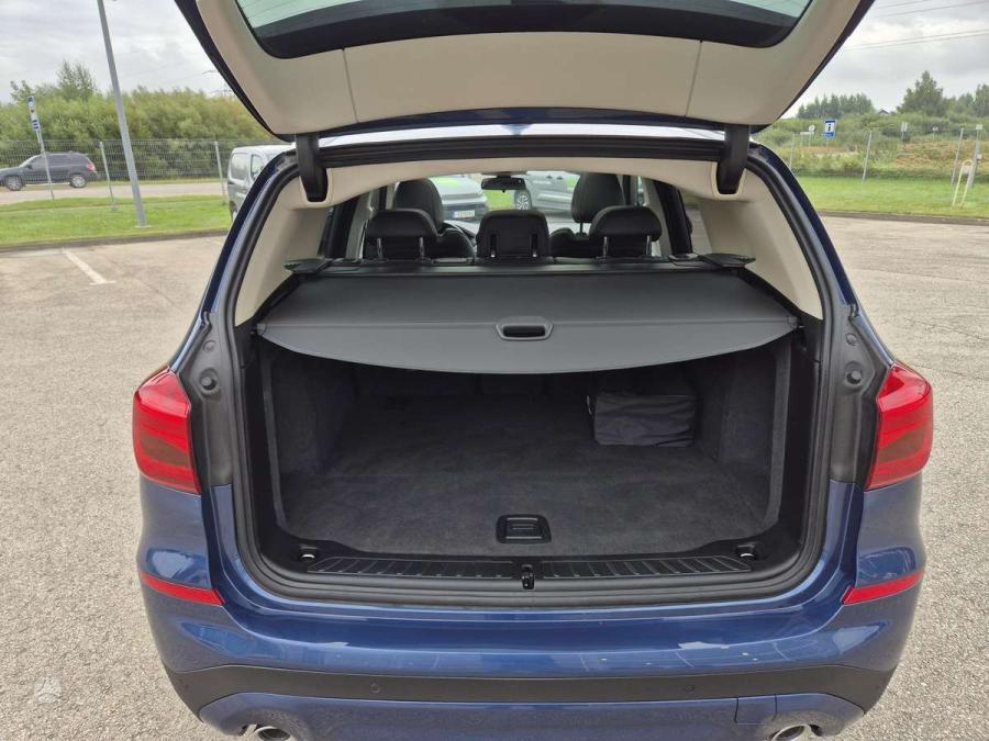 Zils BMW X3 2018 Panevēža, ar dzinēja tilpumu 2.00 L un nobraukumu 216 tūkst. km par 19300 €, foto 15 vietnē AUTOMOTO.COM.LV