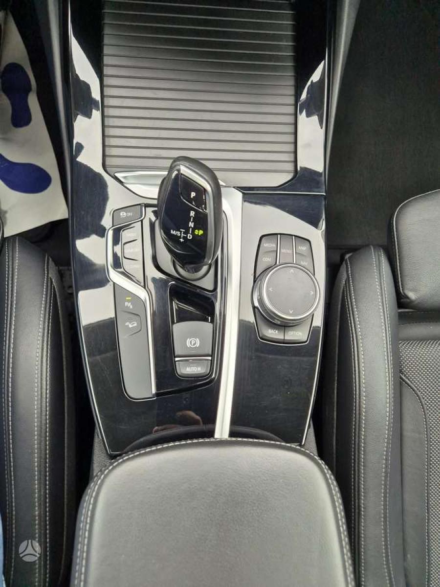 Zils BMW X3 2018 Panevēža, ar dzinēja tilpumu 2.00 L un nobraukumu 216 tūkst. km par 19300 €, foto 27 vietnē AUTOMOTO.COM.LV