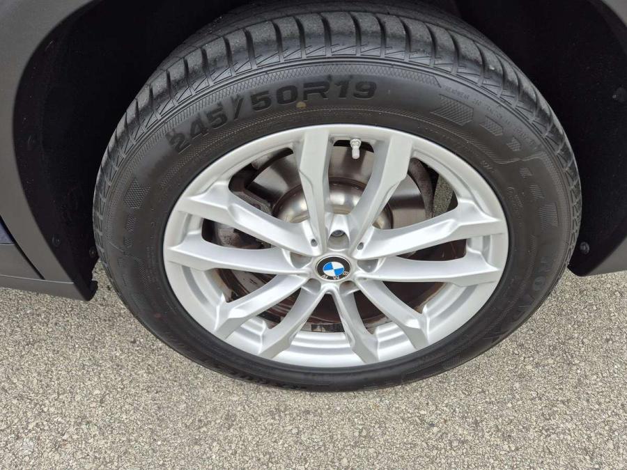 Zils BMW X3 2018 Panevēža, ar dzinēja tilpumu 2.00 L un nobraukumu 216 tūkst. km par 19300 €, foto 30 vietnē AUTOMOTO.COM.LV