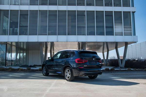 Blue BMW X3 2019 in Vilnius, with an engine capacity of 2.00 L and mileage of 130 thousand km for 22500 €, photo 2 on AUTOMOTO.COM.LV