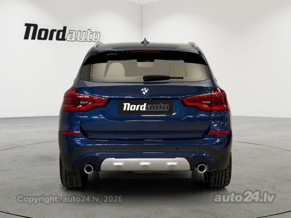 Zils BMW X3 2019 Tallina, ar dzinēja tilpumu 2.00 L un nobraukumu 66 tūkst. km par 32900 €, foto 4 vietnē AUTOMOTO.COM.LV