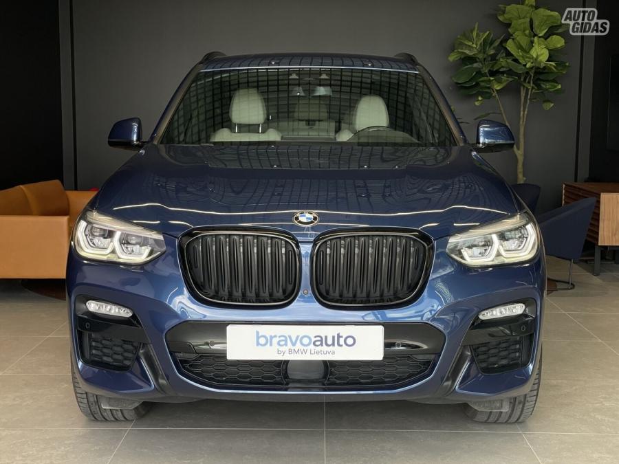Blue BMW X3 2019 in Klaipeda, with an engine capacity of 3.00 L and mileage of 163 thousand km for 29991 €, photo 3 on AUTOMOTO.COM.LV