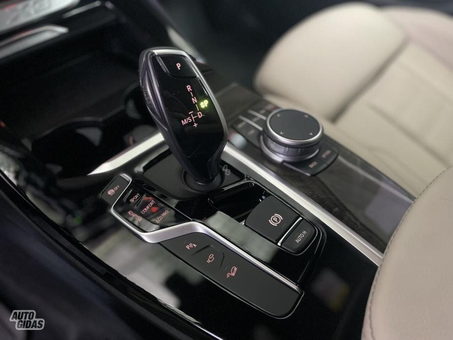 Blue BMW X3 2019 in Klaipeda, with an engine capacity of 3.00 L and mileage of 163 thousand km for 29991 €, photo 16 on AUTOMOTO.COM.LV
