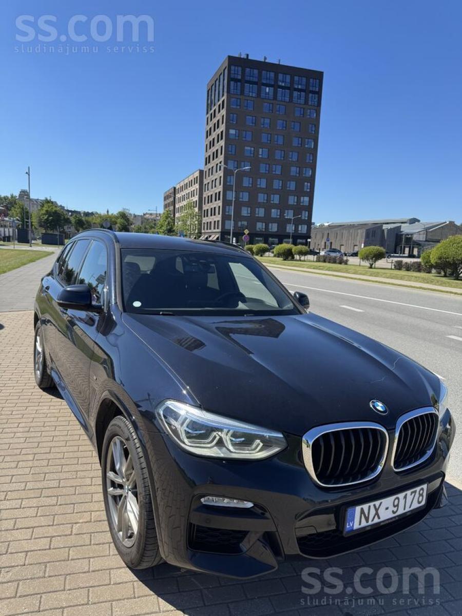 Blue BMW X3 2019 in Riga, with an engine capacity of 2.00 L and mileage of 119 thousand km for 25000 €, photo 1 on AUTOMOTO.COM.LV