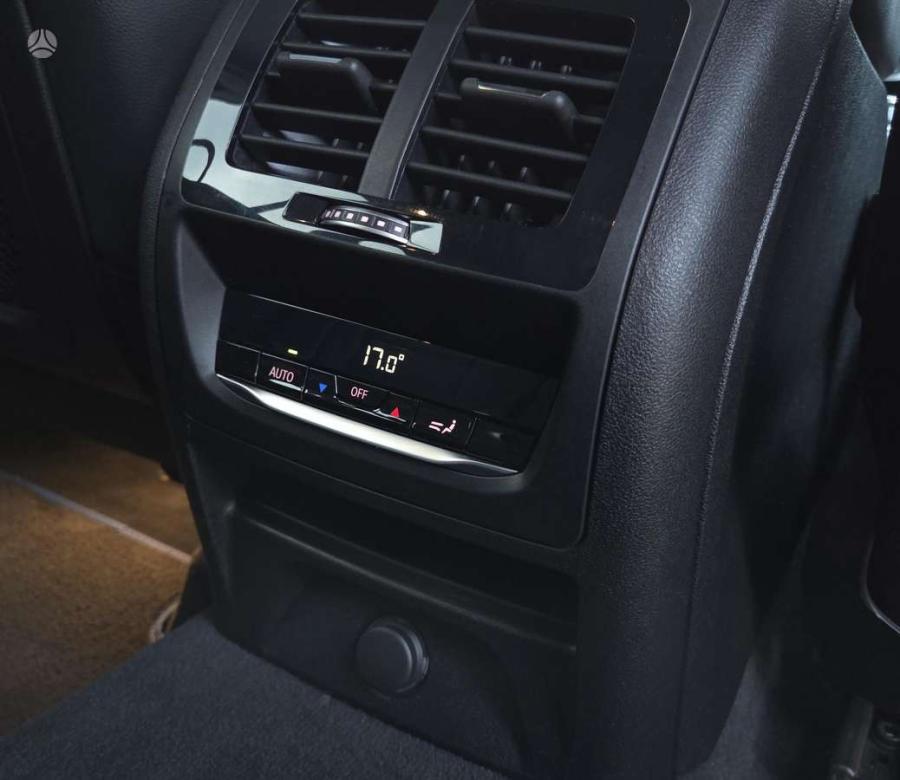 Zils BMW X3 2019 Elektrėnai, ar dzinēja tilpumu 3.00 L un nobraukumu 236 tūkst. km par 26200 €, foto 48 vietnē AUTOMOTO.COM.LV