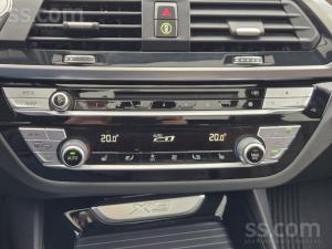 Zils BMW X3 2019 Rīga, ar dzinēja tilpumu 3.00 L un nobraukumu 229 tūkst. km par 23990 €, foto 18 vietnē AUTOMOTO.COM.LV