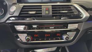 Zils BMW X3 2019 Marijampole, ar dzinēja tilpumu 2.99 L un nobraukumu 98 tūkst. km par 27999 €, foto 25 vietnē AUTOMOTO.COM.LV