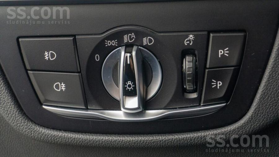 Zils BMW X3 2019 Rīga, ar dzinēja tilpumu 3.00 L un nobraukumu 229 tūkst. km par 23990 €, foto 26 vietnē AUTOMOTO.COM.LV
