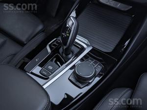 Blue BMW X3 2020 in Tukums, with an engine capacity of 1.60 L and mileage of 191 thousand km for 21990 €, photo 16 on AUTOMOTO.COM.LV