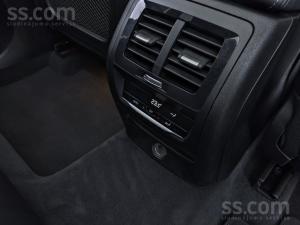 Blue BMW X3 2020 in Tukums, with an engine capacity of 1.60 L and mileage of 191 thousand km for 21990 €, photo 26 on AUTOMOTO.COM.LV