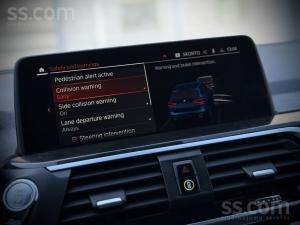 Zils BMW X3 2020 Tukums, ar dzinēja tilpumu 3.00 L un nobraukumu 220 tūkst. km par 24990 €, foto 24 vietnē AUTOMOTO.COM.LV