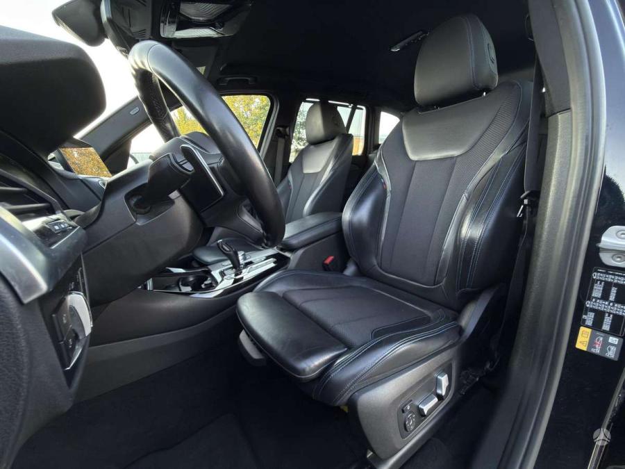Blue BMW X3 2020 in Taurage, with an engine capacity of 2.00 L and mileage of 201 thousand km for 24500 €, photo 17 on AUTOMOTO.COM.LV