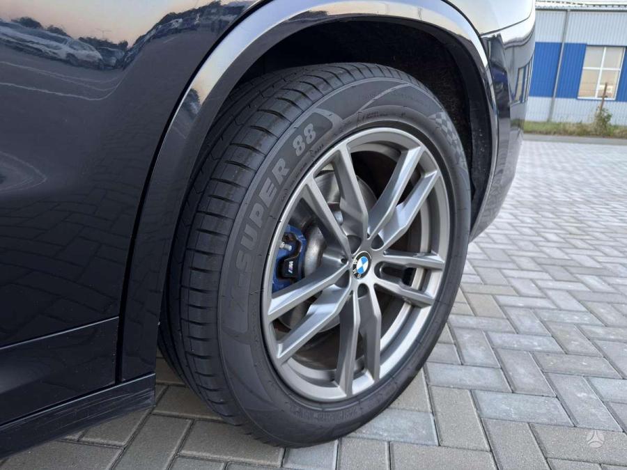 Blue BMW X3 2020 in Taurage, with an engine capacity of 2.00 L and mileage of 201 thousand km for 24500 €, photo 37 on AUTOMOTO.COM.LV
