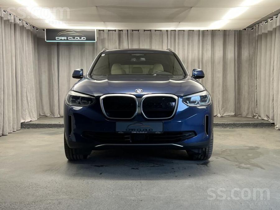 Blue BMW X3 2021 in Riga, with an engine capacity of 2.00 L and mileage of 133 thousand km for 28490 €, photo 2 on AUTOMOTO.COM.LV
