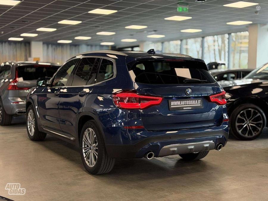 Blue BMW X3 2021 in Klaipeda, with an engine capacity of 2.00 L and mileage of 234 thousand km for 27900 €, photo 9 on AUTOMOTO.COM.LV