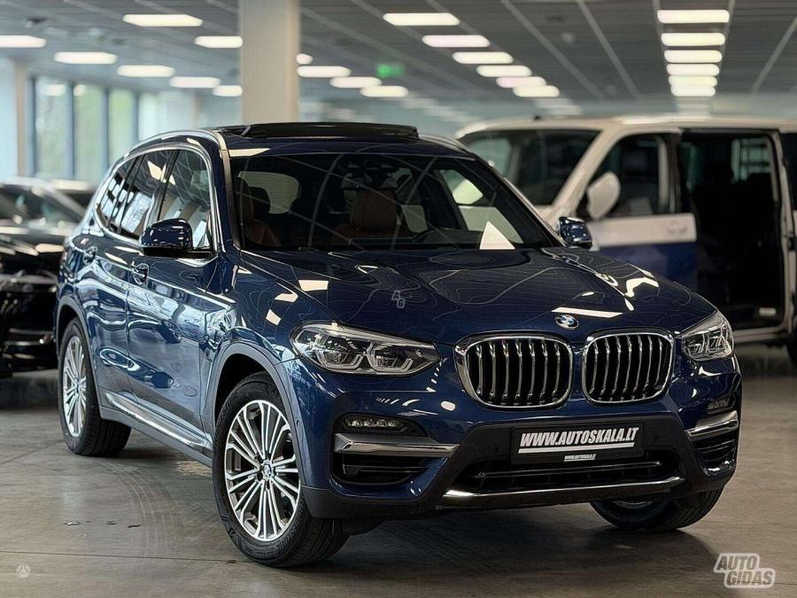 Blue BMW X3 2021 in Klaipeda, with an engine capacity of 2.00 L and mileage of 234 thousand km for 27900 €, photo 10 on AUTOMOTO.COM.LV