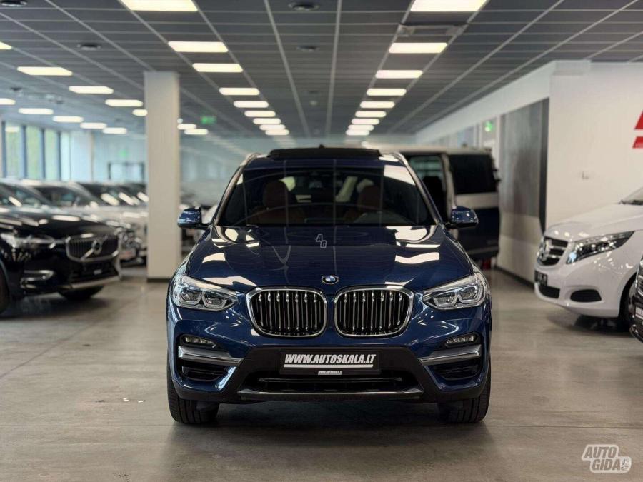Blue BMW X3 2021 in Klaipeda, with an engine capacity of 2.00 L and mileage of 234 thousand km for 27900 €, photo 15 on AUTOMOTO.COM.LV
