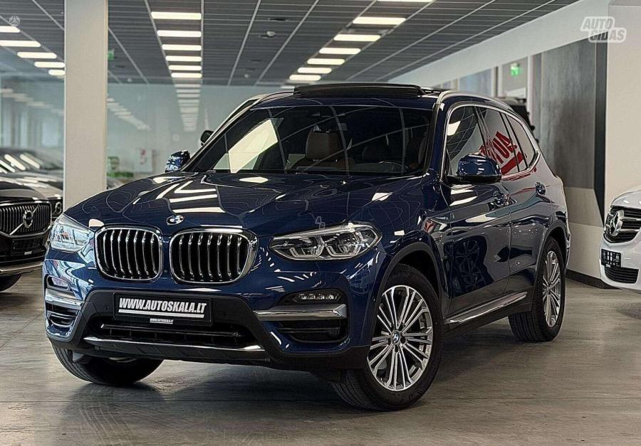 Blue BMW X3 2021 in Klaipeda, with an engine capacity of 2.00 L and mileage of 234 thousand km for 27900 €, photo 17 on AUTOMOTO.COM.LV