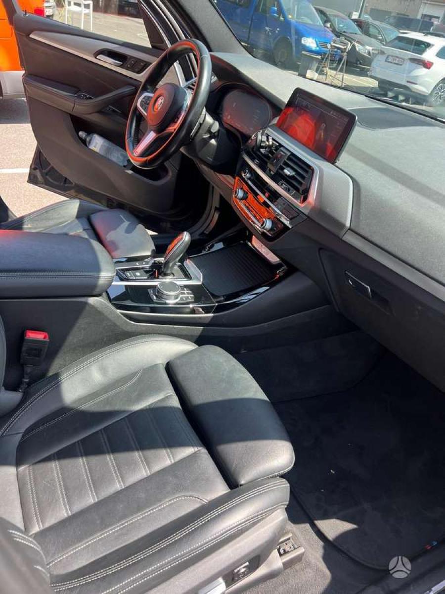 Blue BMW X3 2021 in Utena, with an engine capacity of 2.00 L and mileage of 209 thousand km for 26250 €, photo 9 on AUTOMOTO.COM.LV