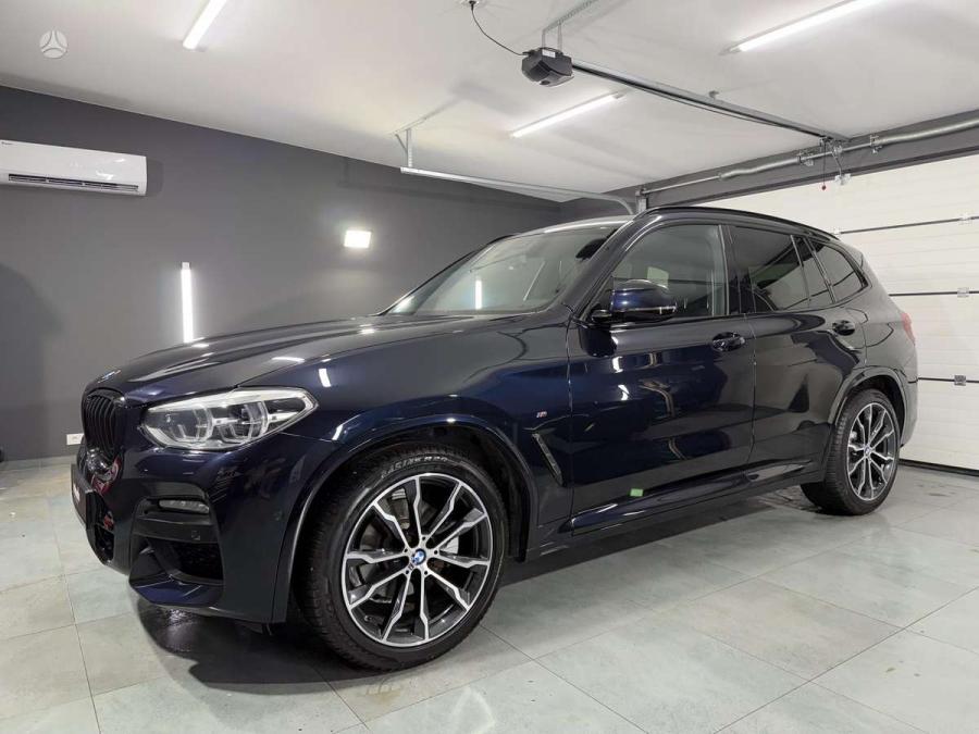 Blue BMW X3 2021 in Utena, with an engine capacity of 2.00 L and mileage of 208 thousand km for 26250 €, photo 1 on AUTOMOTO.COM.LV